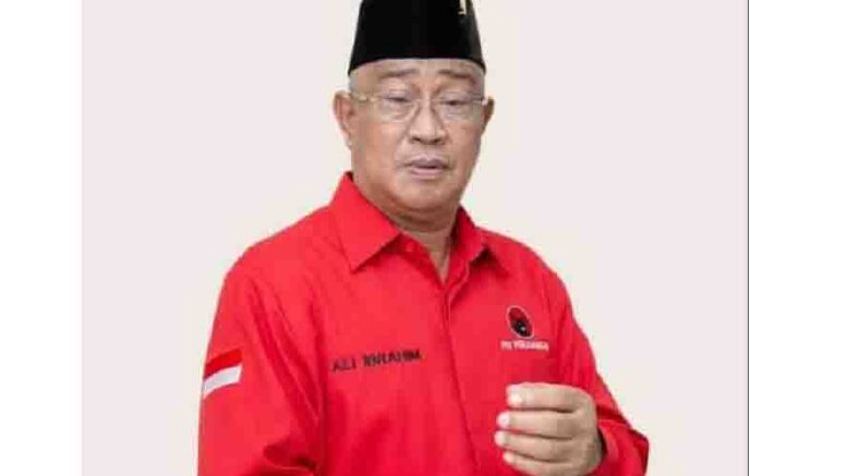 Ali Ibrahim Siap Menangkan Muhammad Sinen - FajarMalut.com