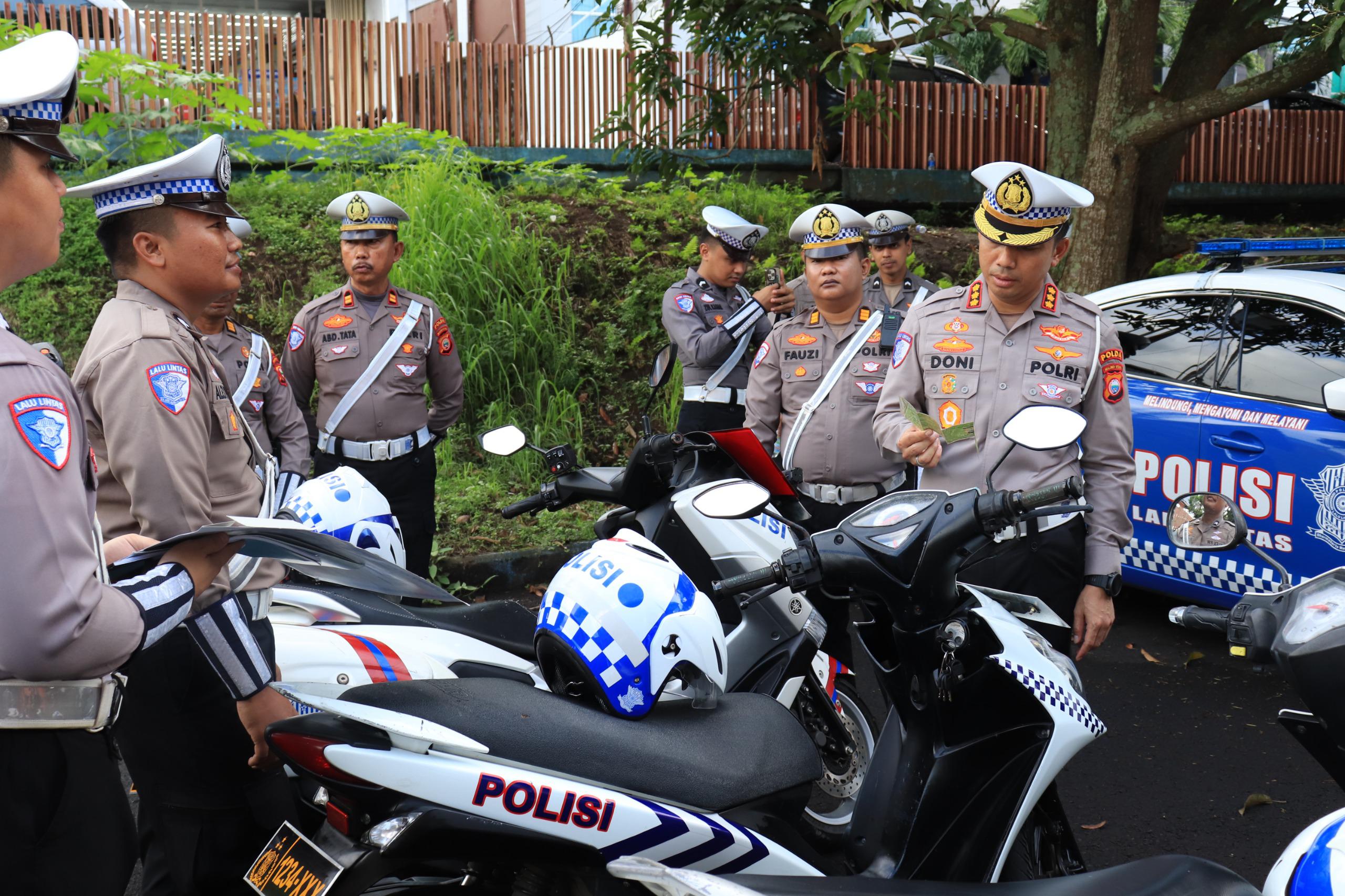 Ditlantas Polda Malut Lakukan Pemeriksaan Kendaraan Dinas - FajarMalut.com